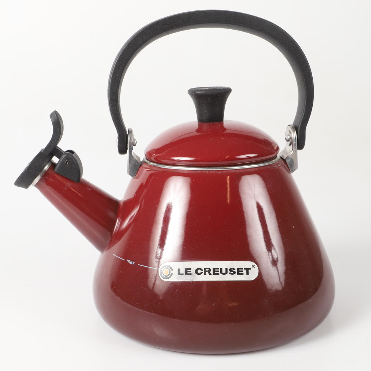 ELECTRIC KETTLE, enamelled steel, Le Creuset, France. Miscellaneous ...