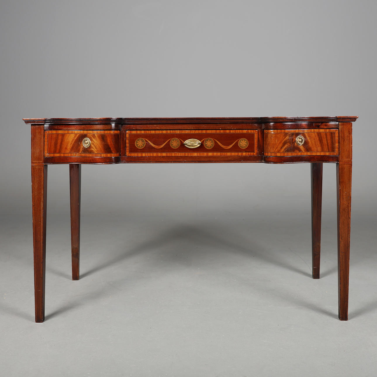 EDWARDIAN WRITING TABLE. Furniture - Desks - Auctionet