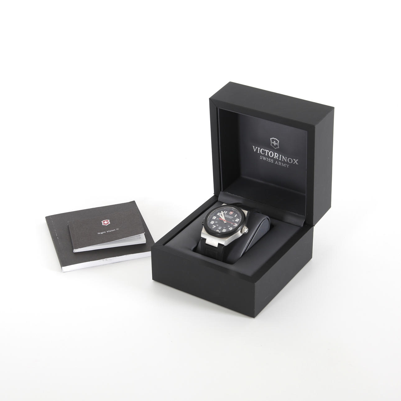ARMBANDSUR VICTORINOX Swiss Army Night Vision II, quartz. Klockor & Ur ...