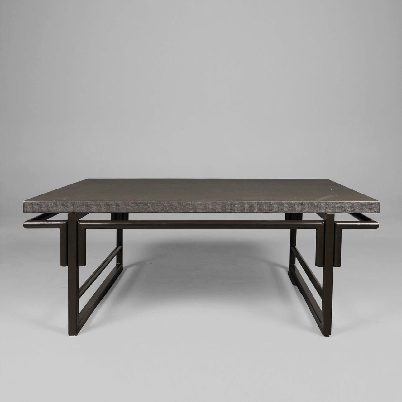 ANDREW MARTIN COFFEE TABLE. Furniture - Coffee Tables - Auctionet
