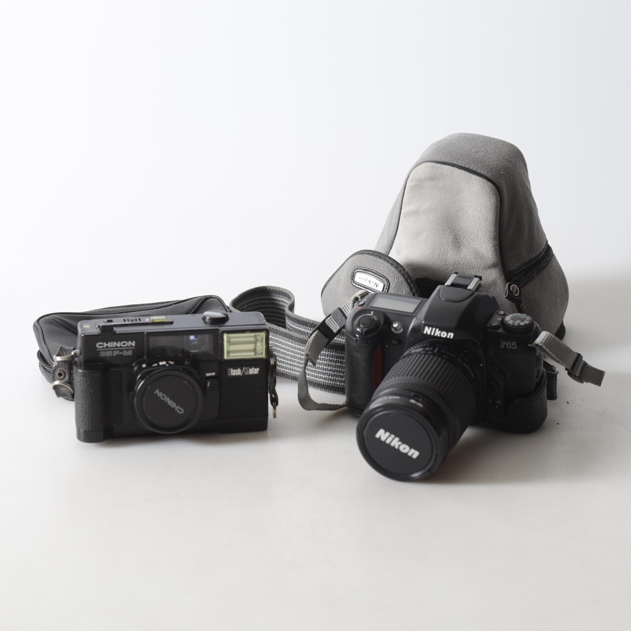 A set of 2 cameras, Bl a Nikon F65, Germany. Photo, Cameras & Lenses ...
