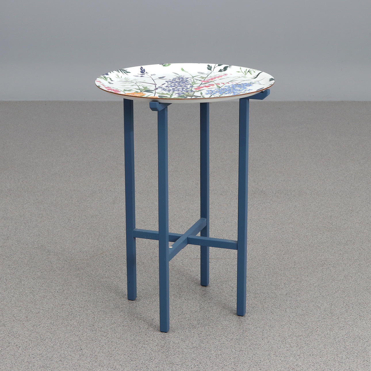 INGELA BACKMAN. TRAY TABLE. Laminate and painted wood. Jobs Handprint ...