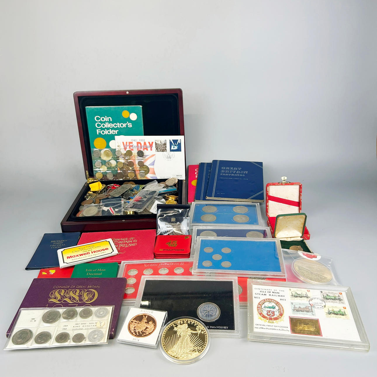 MIXED COINS. Coins, Medals & Stamps - Coins & Banknotes - Auctionet