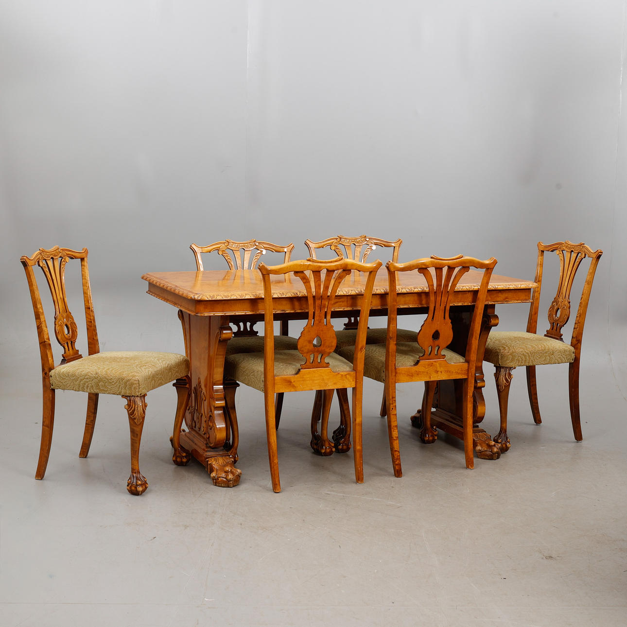MATGRUPP, 7 delar, chippendale-stil. Möbler - Matsalsmöbler - Auctionet