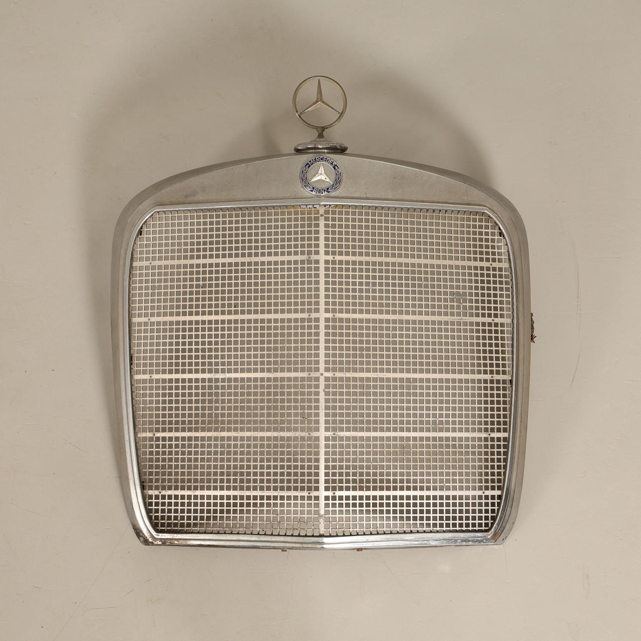 MERCEDES BENZ, grill samt emblem, 1900-tal. Fordon, Båtar & Delar ...