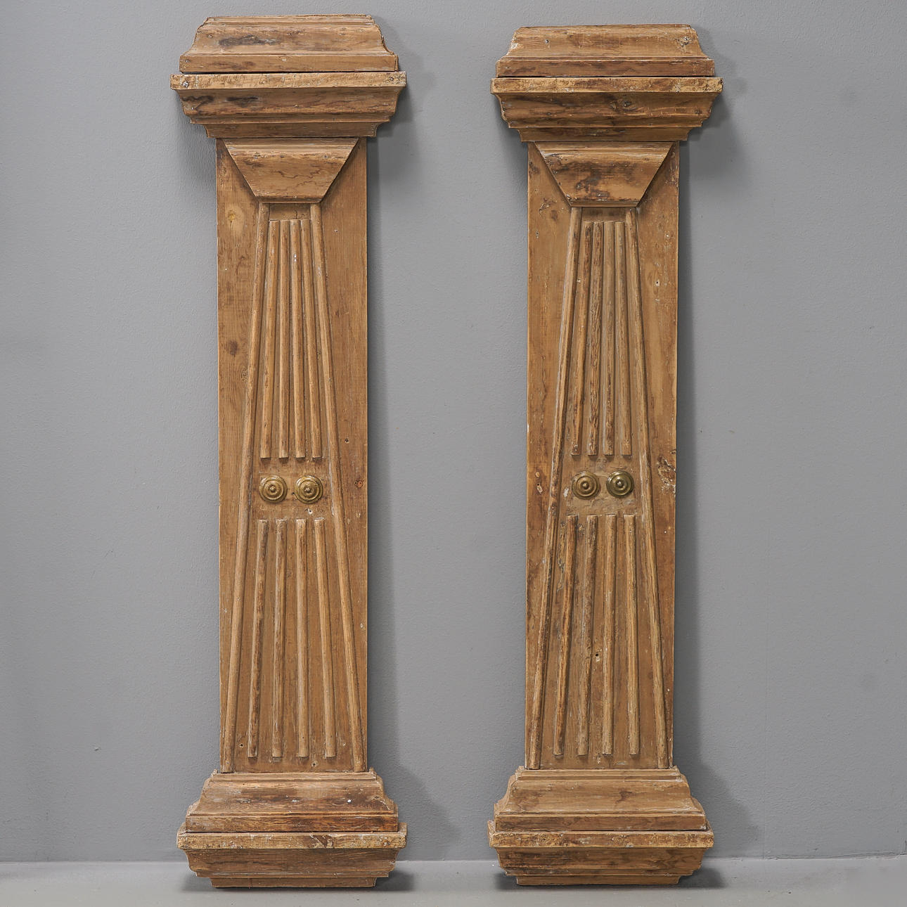 PILASTRAR, ett par, 1800/1900-tal. Möbler - Övrigt - Auctionet