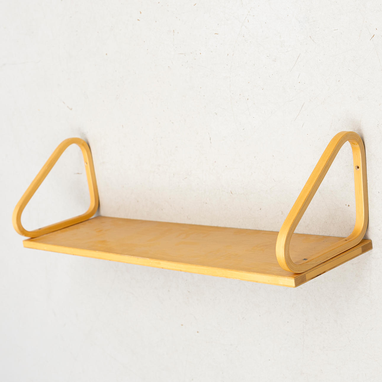 ALVAR AALTO. Hylla, modell 112B, Artek, Finland, 2000-tal. Möbler ...