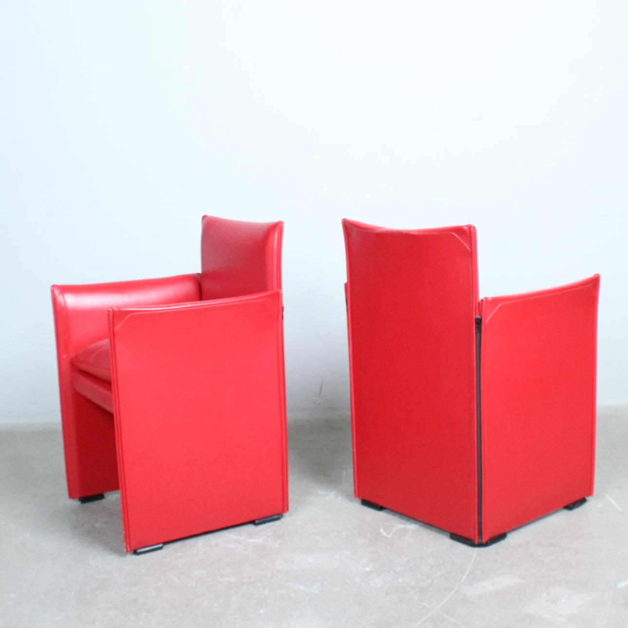 MARIO BELLINI. for Cassina, pair of armchairs, model ''Break 401 ...