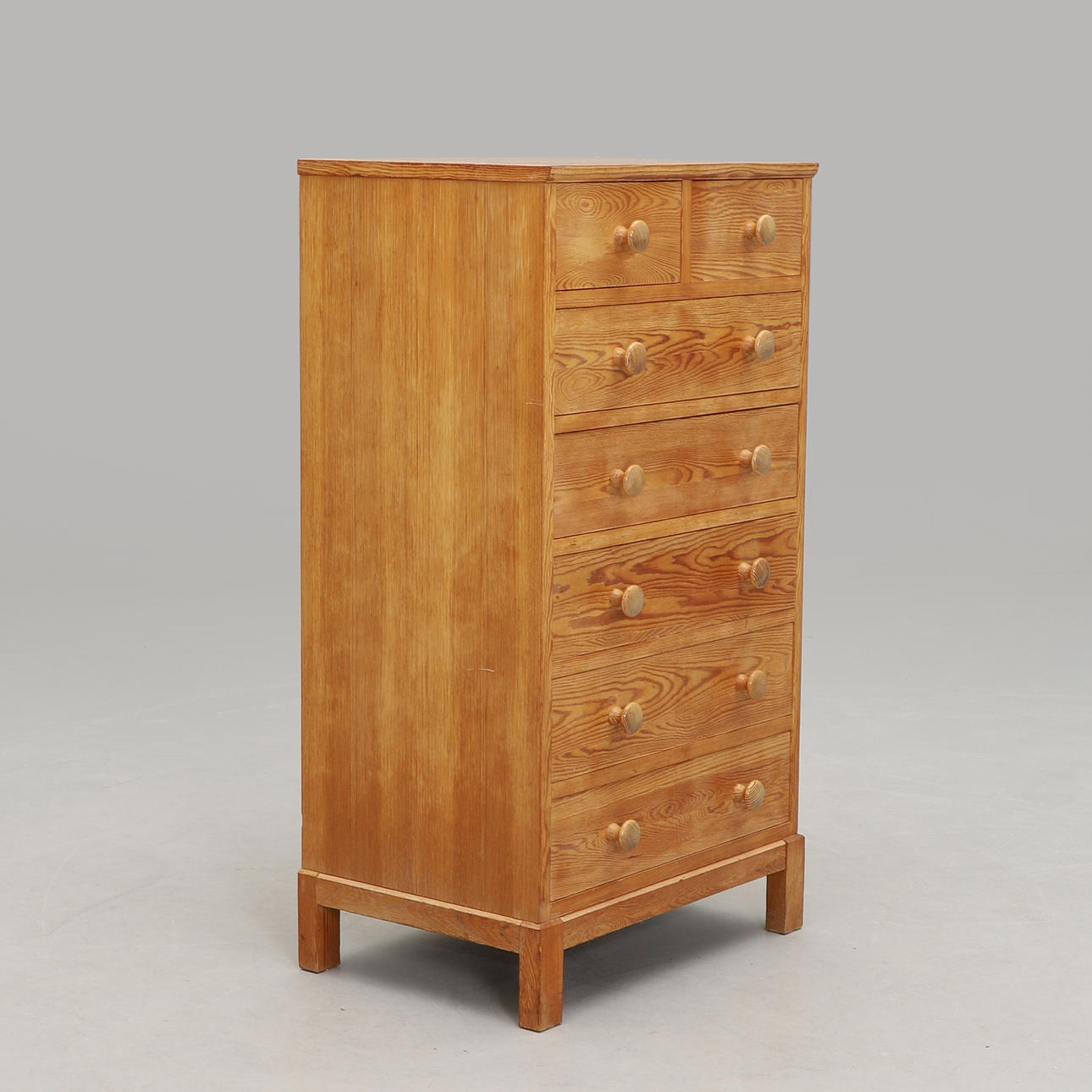 CHEST OF DRAWERS, 1970s/80s. Furniture - Chests of drawers - Auctionet