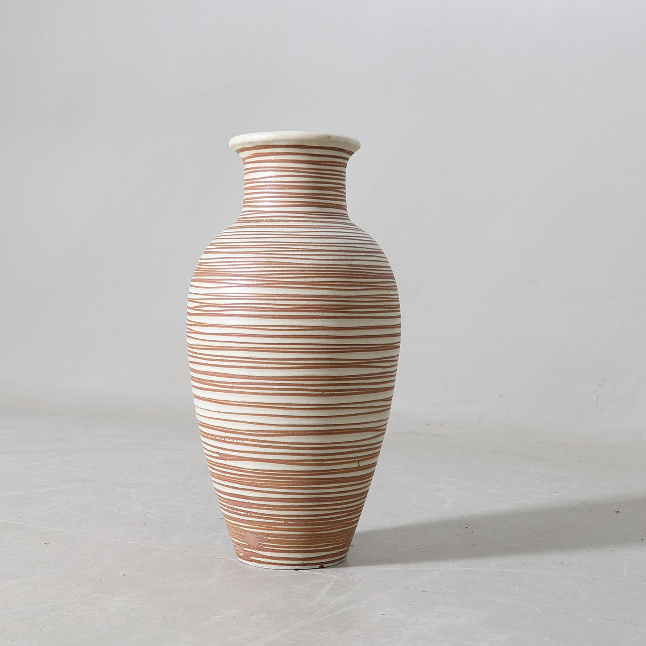 ANNA-LISA THOMSON. Floor vase, ceramic, Uppsala Ekeby, signed. Ceramics ...