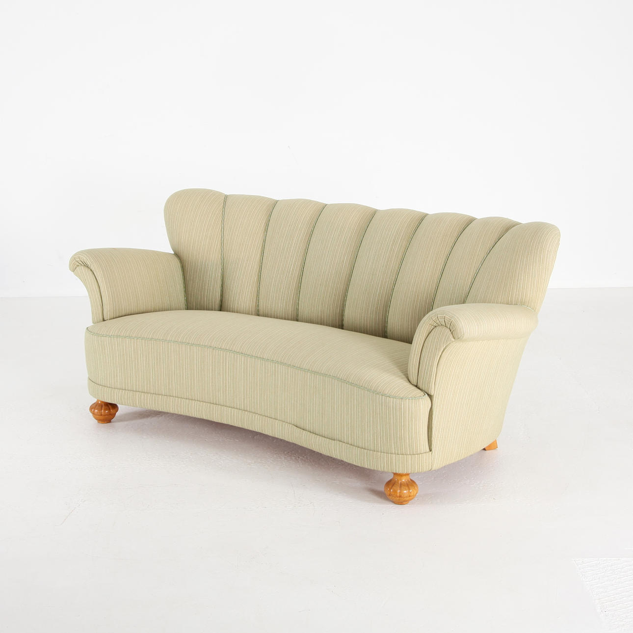SOFFA, Sverige 1930/40-tal. Möbler - Soffor & Sittgrupper - Auctionet