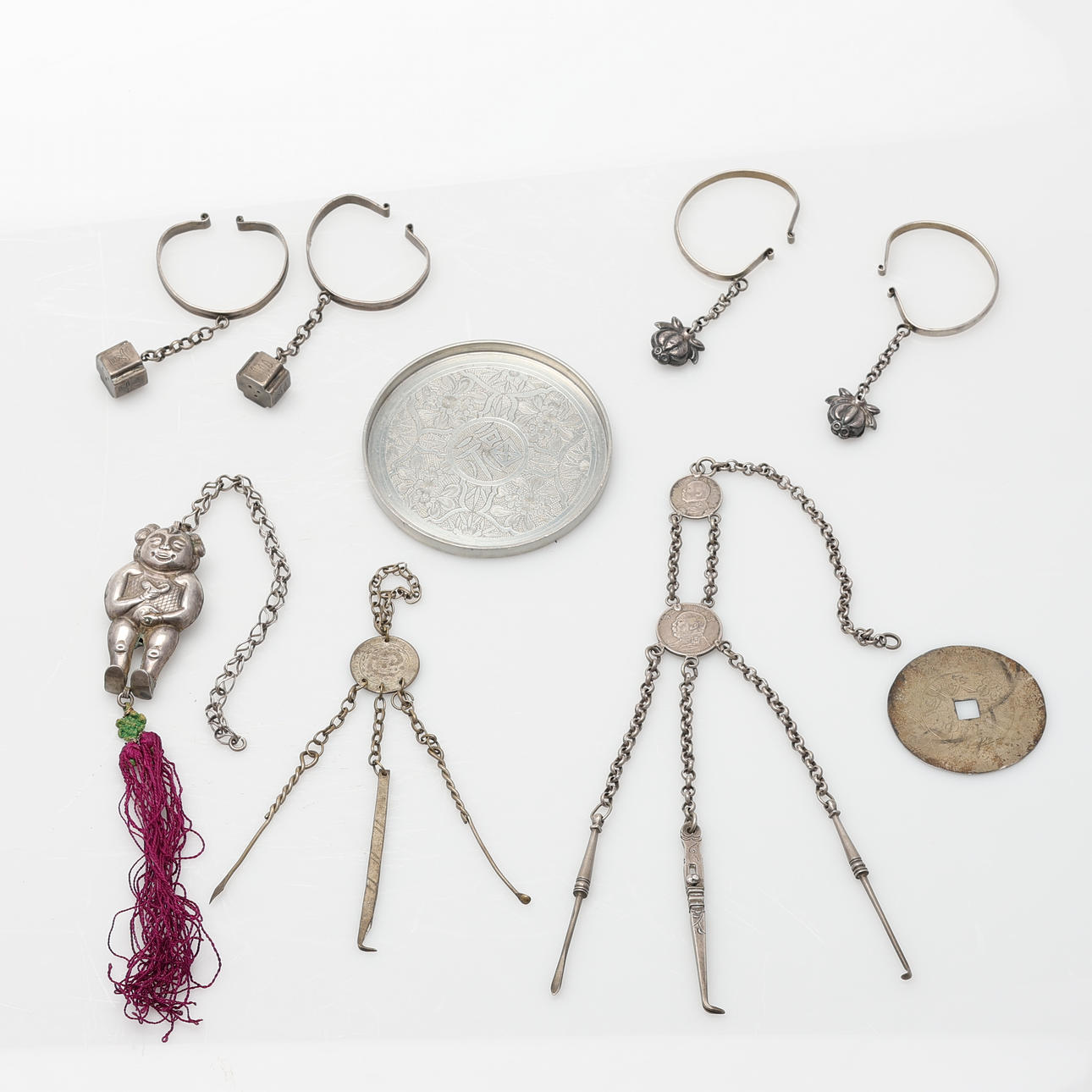 A COLLECTION OF CHINESE OBJECTS 9 pieces silver/pewter China first half ...