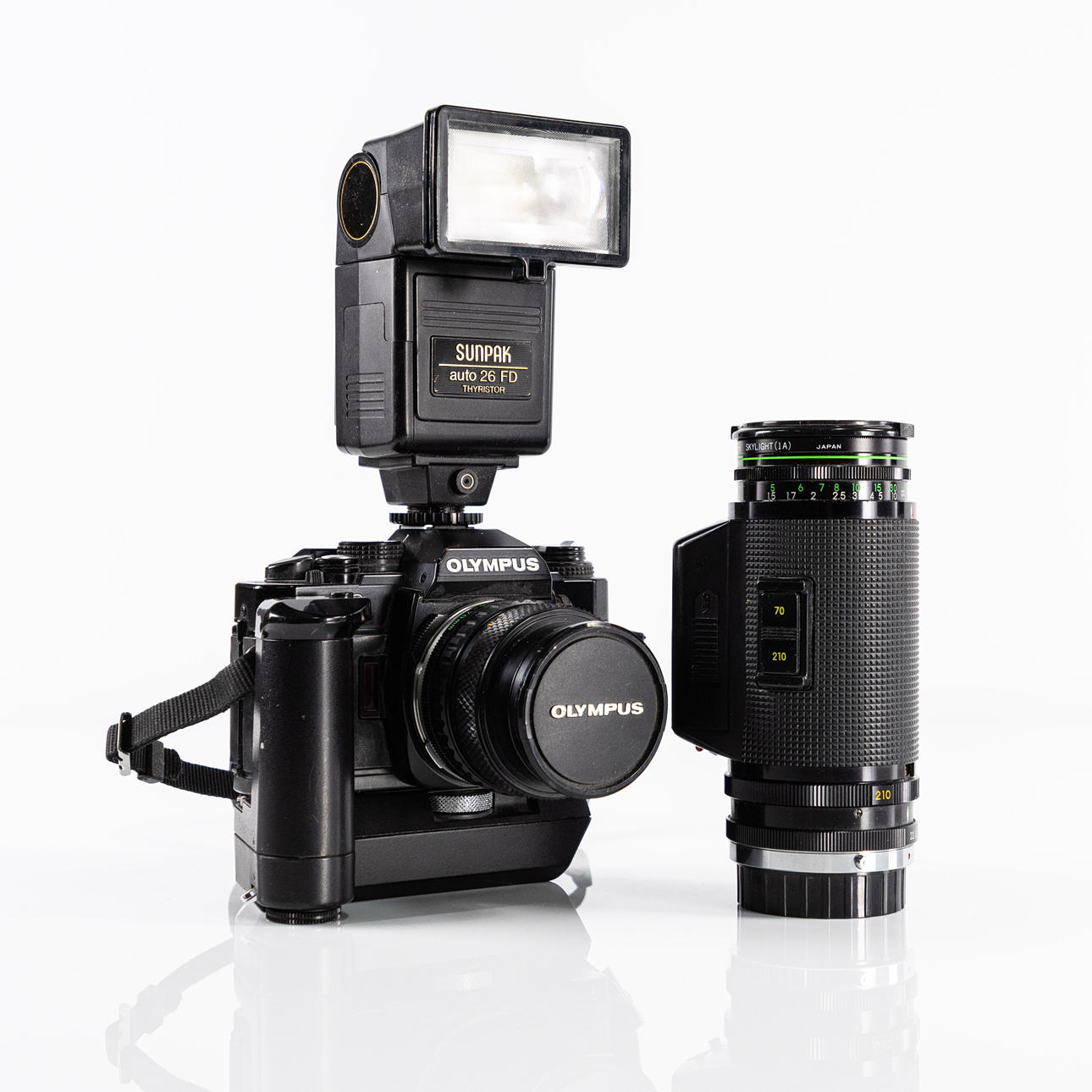 OLYMPUS. OM40, 2 lenses, accessories, 1980s, Japan. Photo, Cameras ...