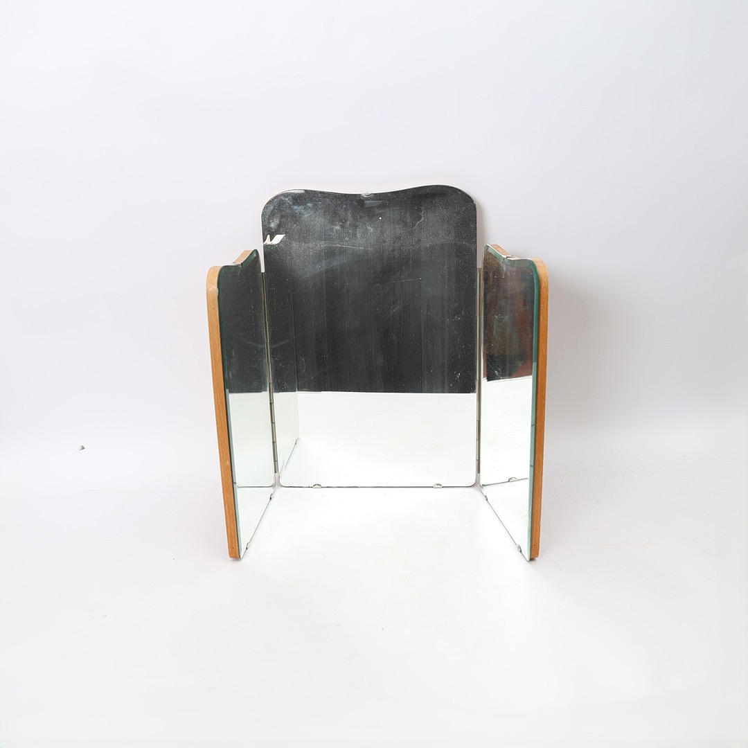 FOLDING MIRROR, mid-20th century, elm veneer, three-part, bevelled ...