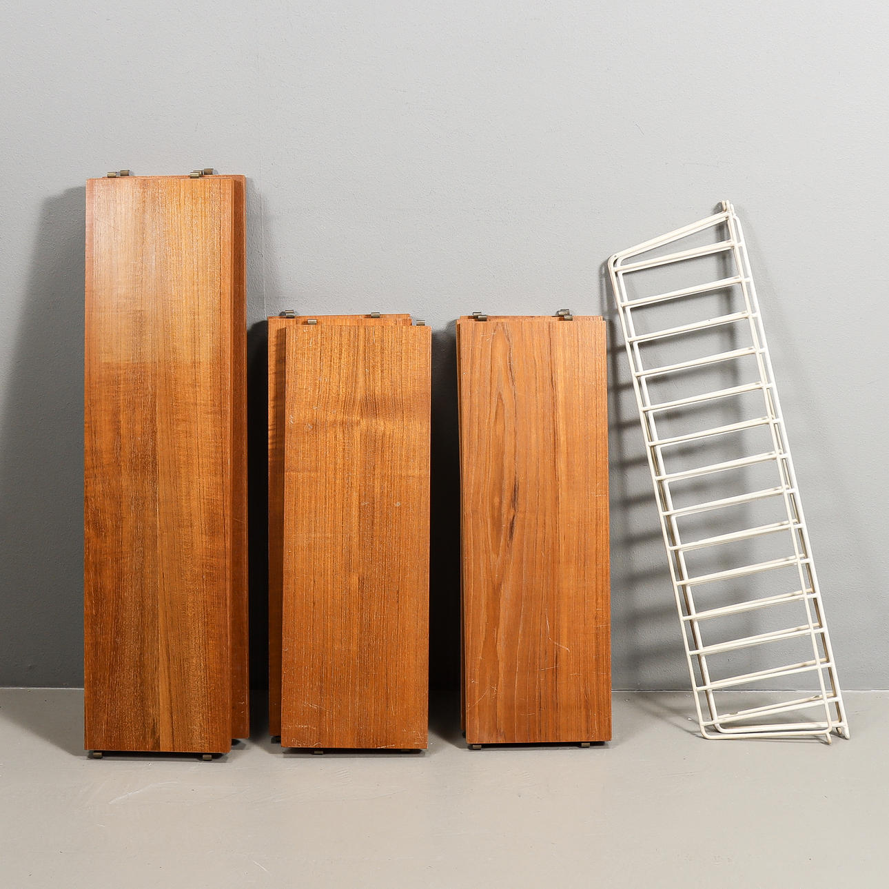 KAJSA & NILS STRINNING. String shelf / parts, Teak, 1950s/60s ...