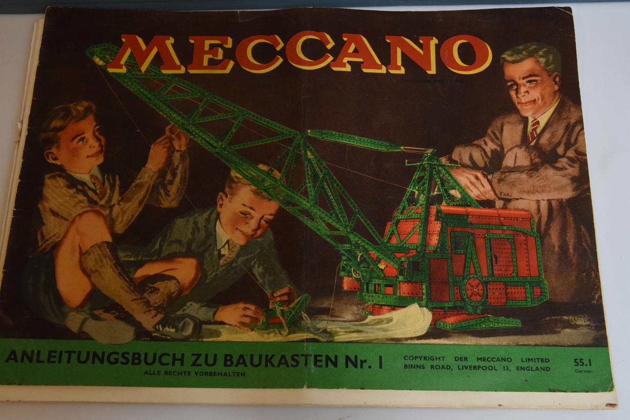 MEKANO i trälåda. Leksaker - Auctionet