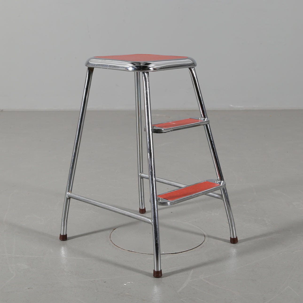 STEGPALL, Awab, 1950/60-tal. Övrigt - Övrigt - Auctionet