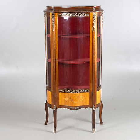 GLASS CABINET, mahogany with bronze/intarsia, rococo style. Furniture ...