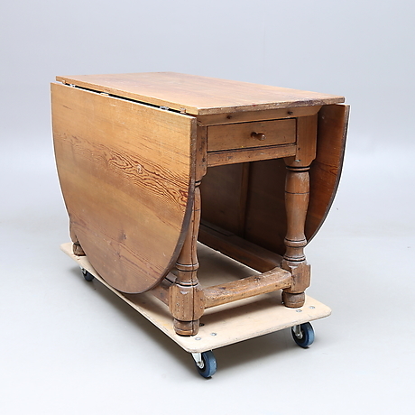 BOARDING TABLE, with drawers in the edge, 18th century. Furniture ...