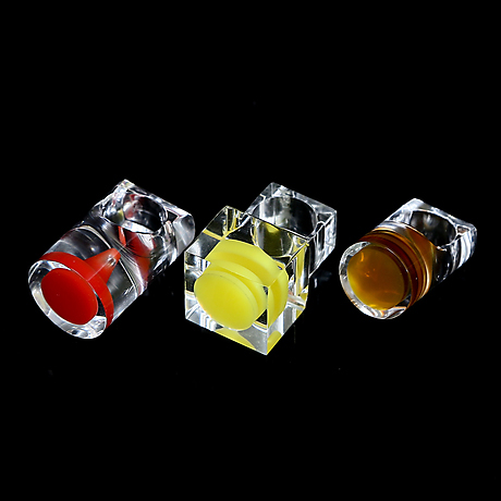 SIV LAGERSTRÖM. RINGAR 3 st, plast, 1970-tal. Smycken & Ädelstenar ...