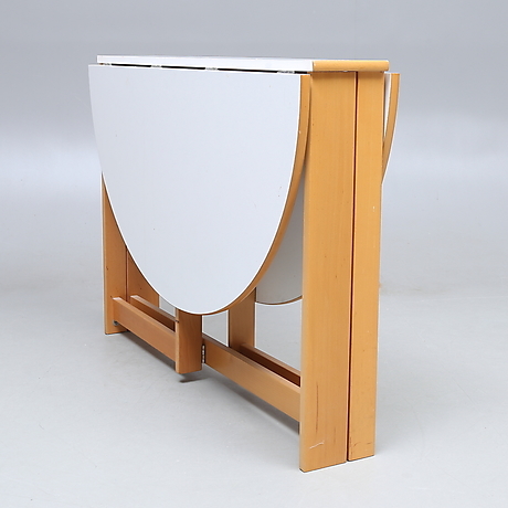 SLAGBORD, vita skivor, 1900-talets andra hälft. Möbler - Bord - Auctionet