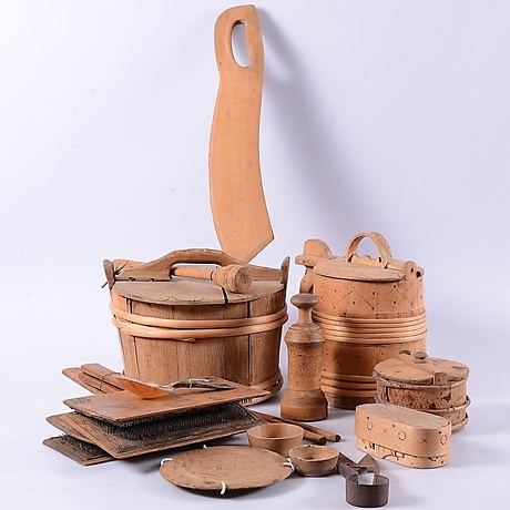 LARGE A Collection OBJECTS, wooden 18/1900s. Folk art - Bowls & Boxes ...