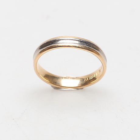 RING, rött/vitt guld, 18k, vikt ca 4,1 gram. Smycken & Ädelstenar ...
