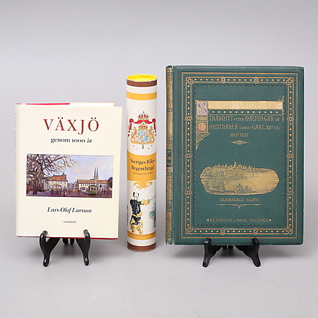 "SWEDISH PAINTER'S PAINTINGS" and "VÄXJÖ THROUGH 1000 YEARS". Books ...