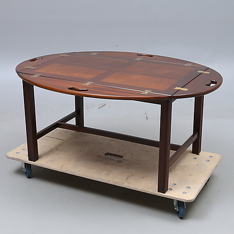SOFFBORD sk BUTLER'S TRAY, 1900-tal. Möbler - Bord - Auctionet
