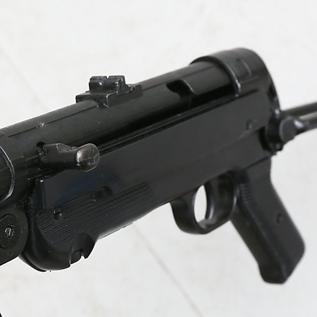 K-PIST, REPLIKA. Vapen & Militaria - Skjutvapen - Auctionet