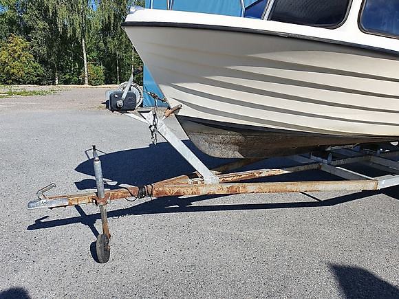 BÅT, Crescent 525 HT, 1973. Fordon, Båtar & Delar - Cyklar - Auctionet