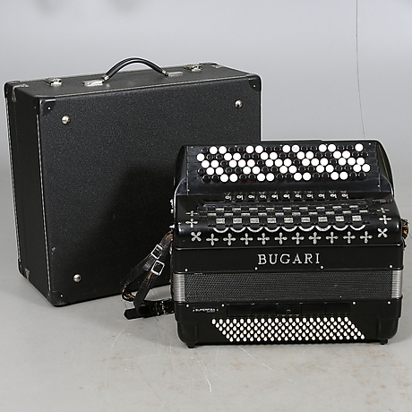 DRAG GAME, Bugari Armando Superfisa, Castelfidardo, Italy. The last ...