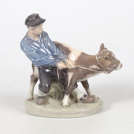 FIGURE, porcelain, boy with cow, Royal Copenhagen, 1900s. Ceramics ...