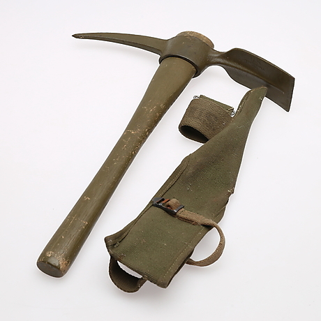 MILITARY ITEMS IN A Collection, 5 pcs. US Army pickaxe, Spetsnaz ...