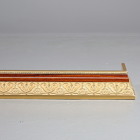KORNISCH, trä, 1900-tal. Övrigt - Övrigt - Auctionet