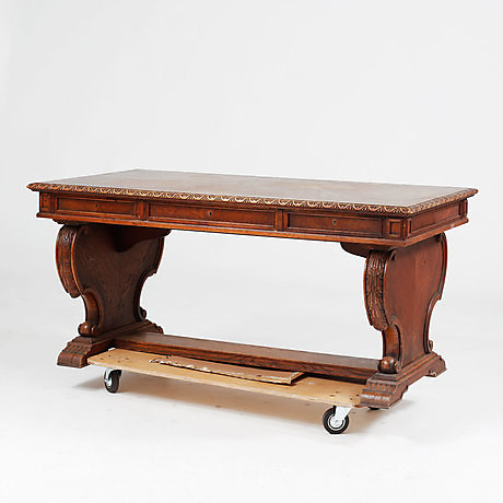 LIBRARY TABLE, 1920s/30s, oak. Furniture - Tables - Auctionet