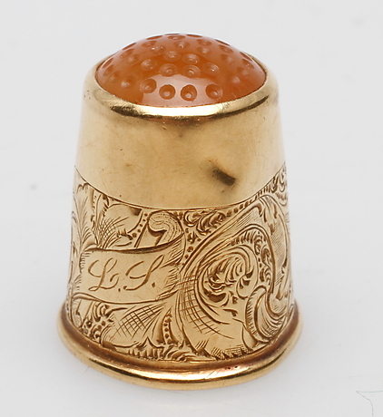 FINGERBORG, oro de 18k, peso aproximado de 3 gr. Joyería y gemas ...