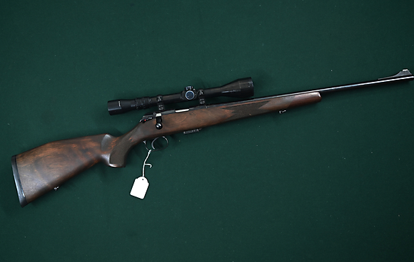 MAUSER. M/201 cal. 22 WMR. Licence weapons - Rifles - Auctionet