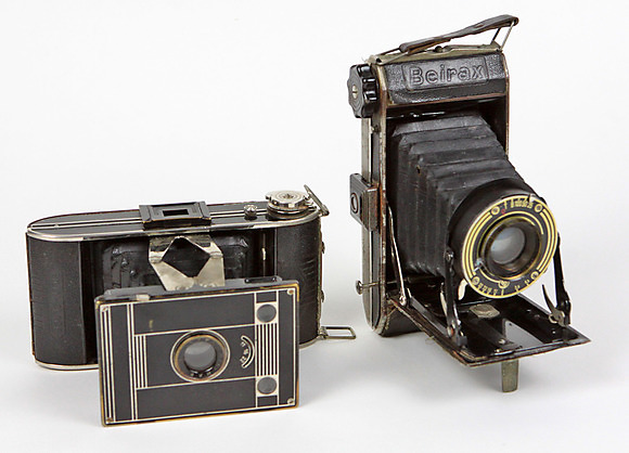2 ANTIQUE ROLL FILM CAMERAS. Photo, Cameras & Lenses - Cameras ...