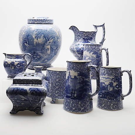 A SELECTION OF J.KENT 'YE OLDE FOLEY WARE BLUE AND WHITE POTTERY ...