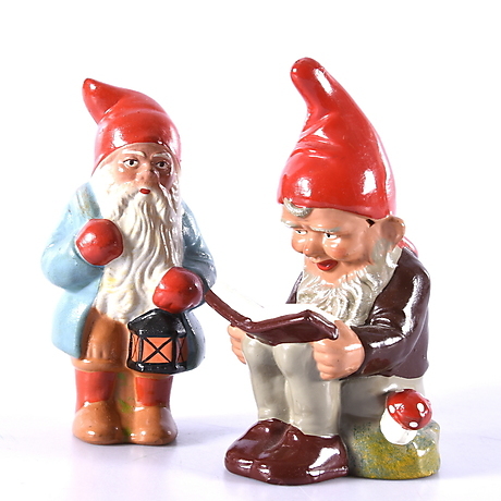 FIGURINER, 2 st, bemålad keramik, bla Heissner , tomtar,1900-tal ...