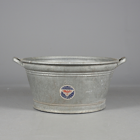 BALJA, zink, 60 L, 1900-tal. Silver & Metall - Övriga metallföremål ...