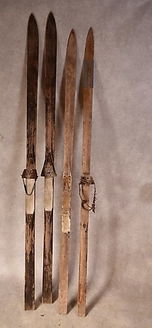 SKIS 2 pairs early 20th century. Folk art - Other - Auctionet