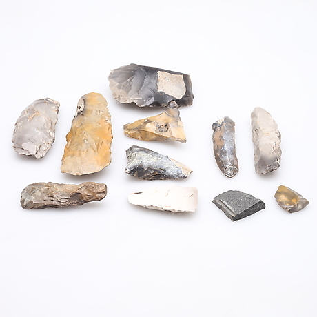 STONE AGE OBJECTS, 11 pcs, older stone age. Ethnographica - Auctionet