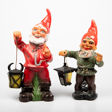 TOMTAR, 2 stycken med lyktor, elektrifierade, Heissner samt Zeho ...