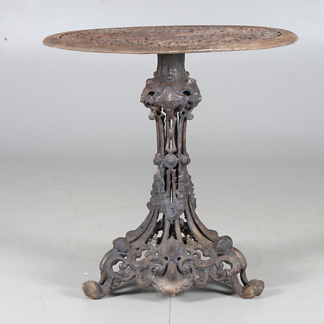 GARDEN TABLE, cast iron, Art Nouveau. Furniture - Garden - Auctionet