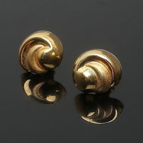 EARRINGS, a pair, 18K gold, Italian hallmarks, second quarter of the ...