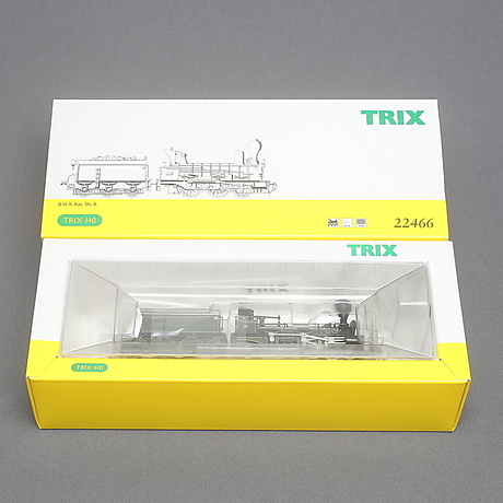 TRIX 22466 steam locomotive with tender, original box. Toys - Auctionet