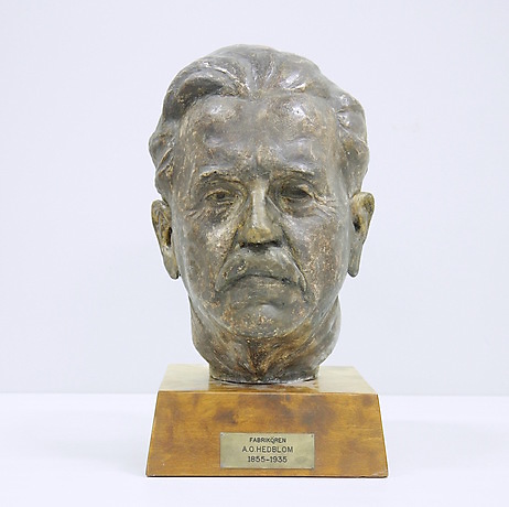 ASSAR REINHOLD PETTERSSON. skulptur, gips, föreställande Anders Olof ...