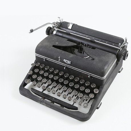 TYPEWRITER "ROYAL" with bag, 1900s. Collectables - Technica & Nautica ...